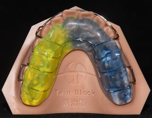 Twin Block Appliance Orthodontic Appliance For Correcting Malocclusion